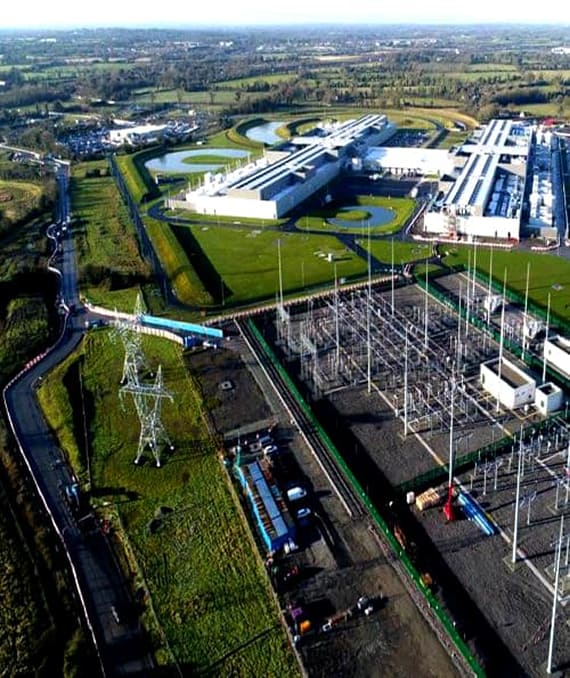 Facebook - Clonee - studioNWA